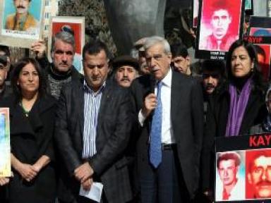 Ahmet Türk: Kürt Ve Türkün Özgür Olduğu Bir Gelecek Kuralım - Avrupa ...